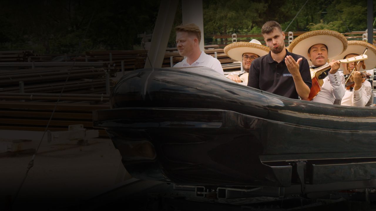 VEEJOY - MACK „MariaChillis“ Rides