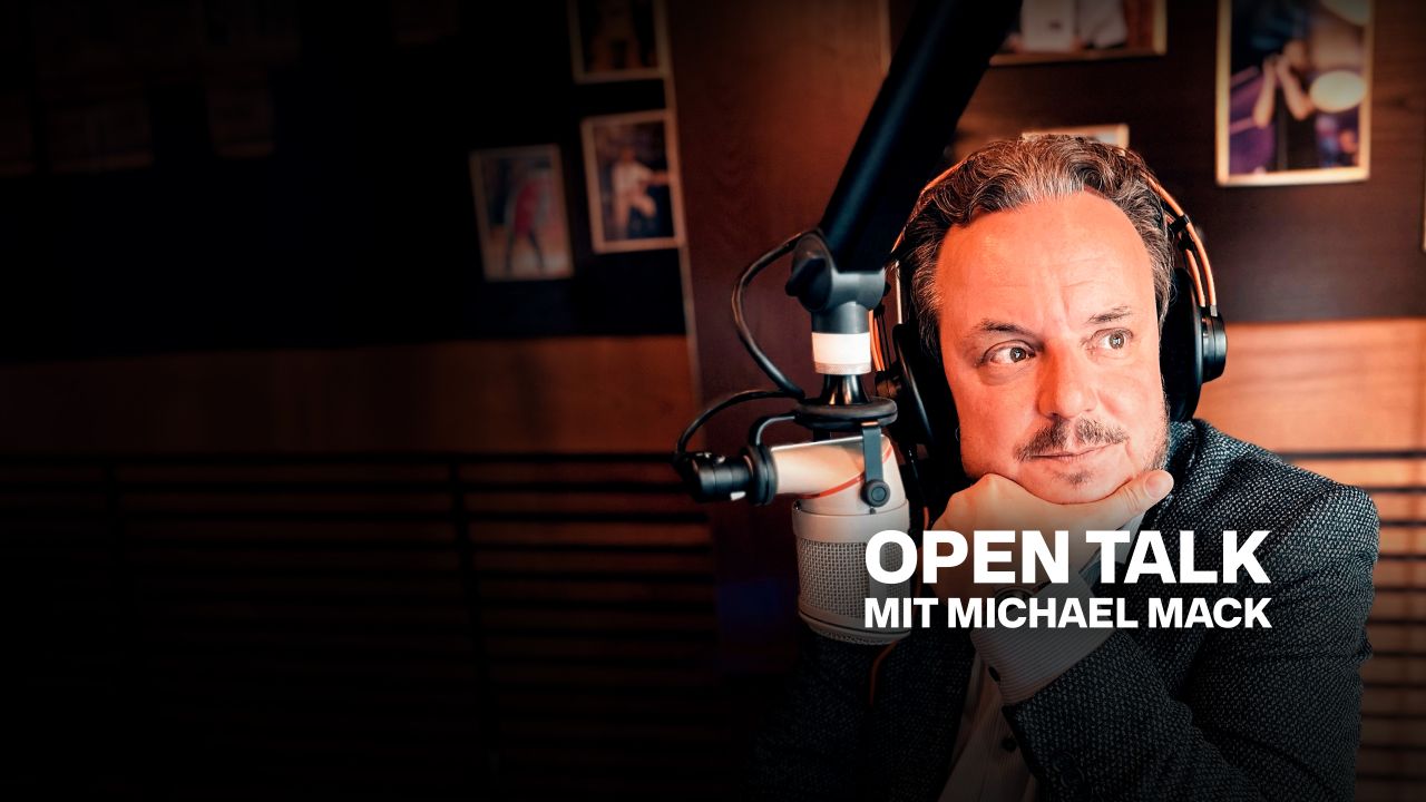 VEEJOY - MACK One Around the World